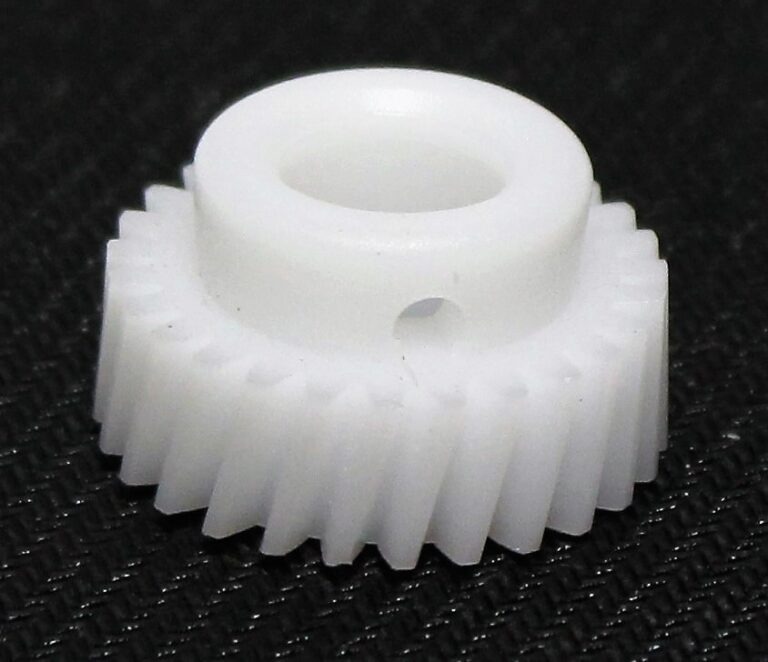 Crane Machine motor Gear Wheel: 2.6cm diameter – Holland Computers, Inc.
